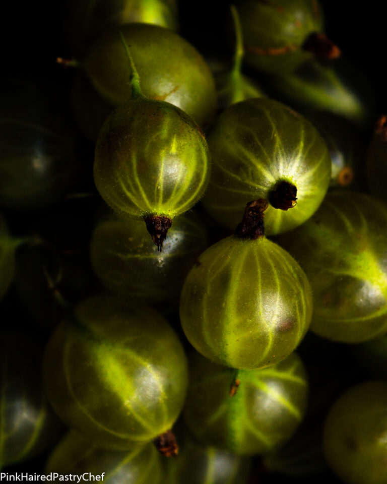 6 Delicious Gooseberry Dessert Recipes - Pink Haired Pastry Chef