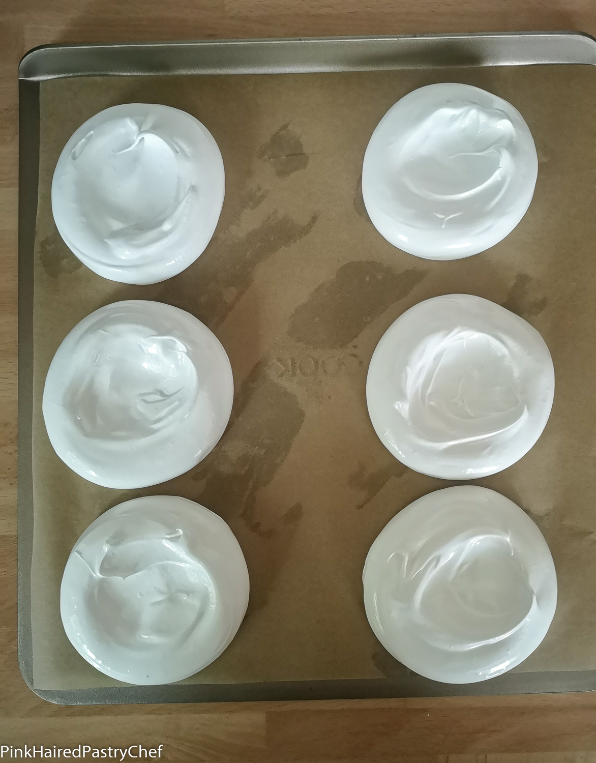 Mini Gooseberry Pavlovas Recipe - Pink Haired Pastry Chef