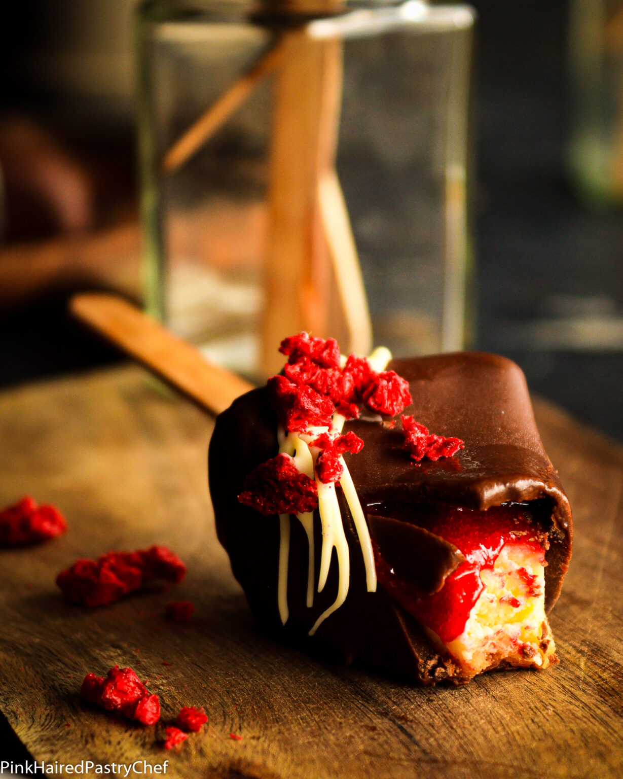 Chocolate Covered Raspberry Cheesecake Pops Recipe - Pink Haired Pastry ...