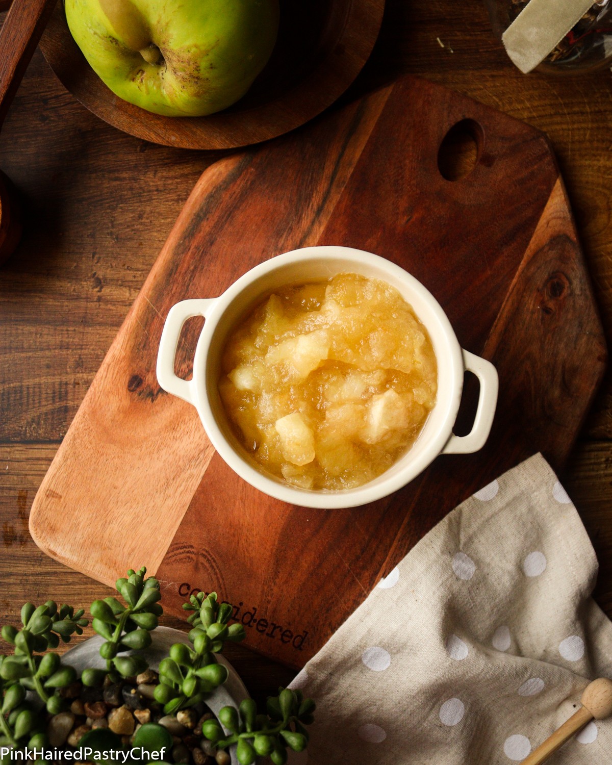 Irish Stewed Apples Recipe - Pink Haired Pastry Chef