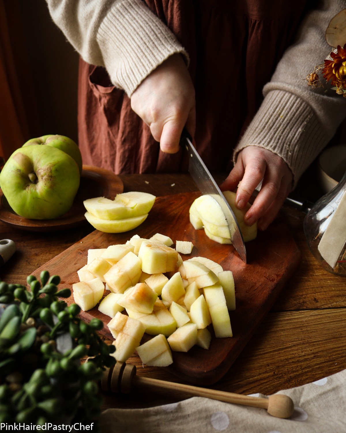 Irish Stewed Apples Recipe - Pink Haired Pastry Chef